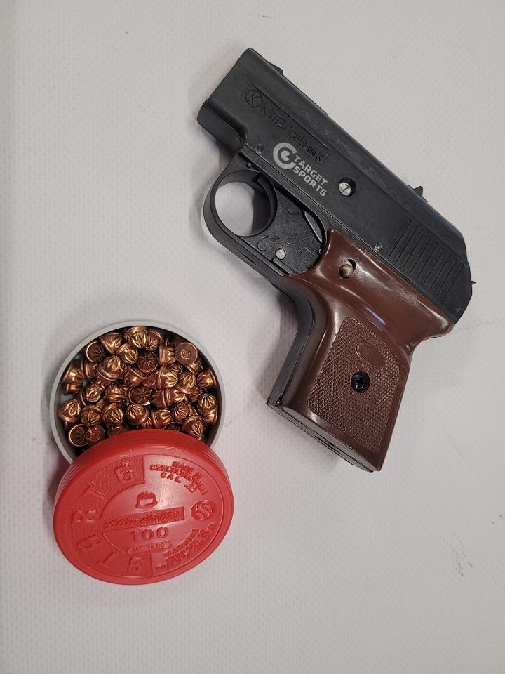 Target Sports - TERUG IN VOORRAAD ! / Alarm Knal pistool 7 schots 6mm ...